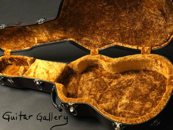 Calton Martin 000/OM Bronze Glitter Flight Case – Guitar Gallery