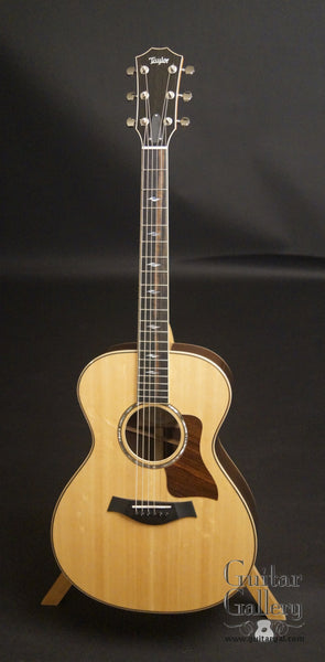 Taylor 812 Guitar – Guitar Gallery