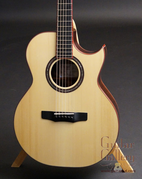 Charis SJ Guitar – Guitar Gallery